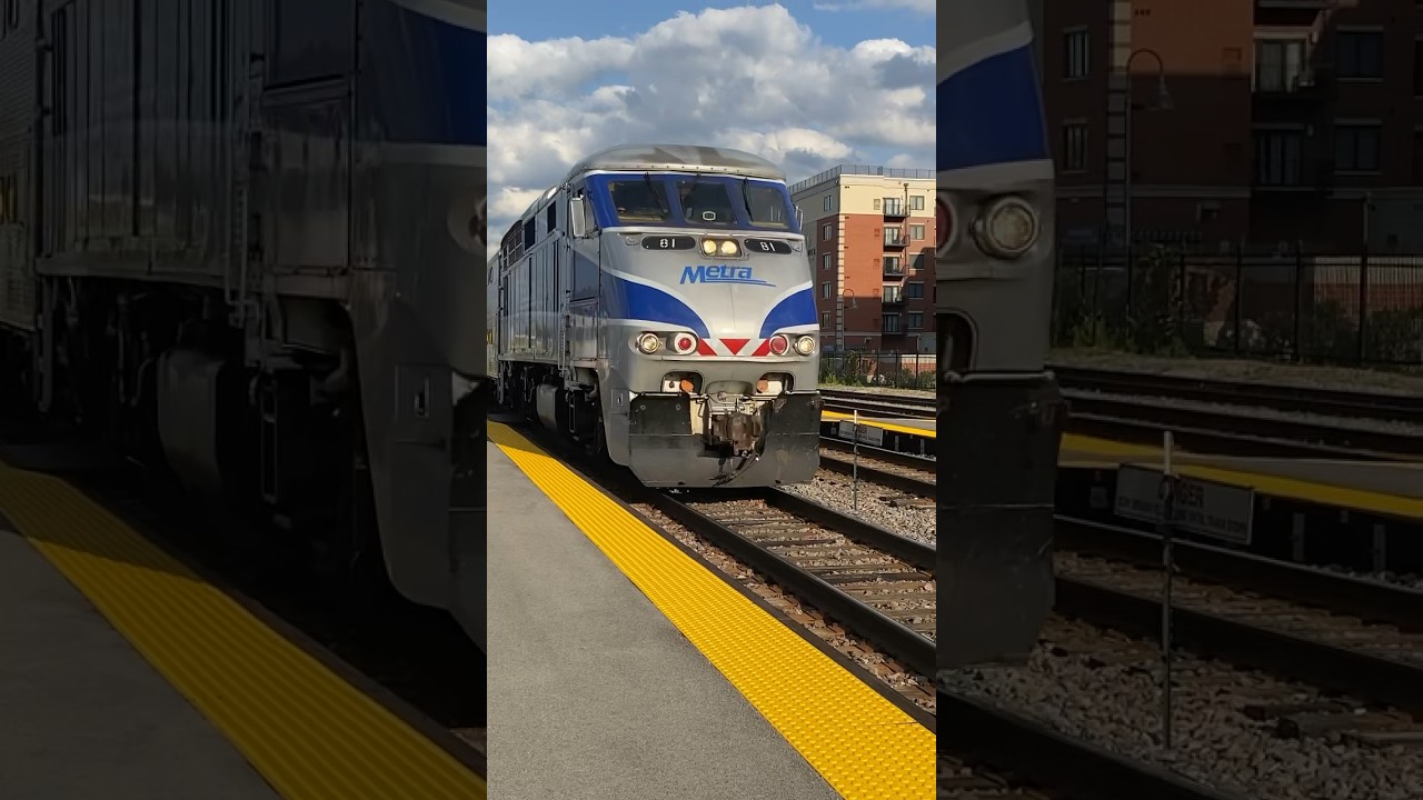 Metra 81 arrives at Franklin park - YouTube