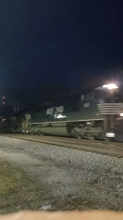 Superb TRIO "Gliding thru town" HUGE LOUD HORN BURST Norfolk Southern led NS #153 @rider22 - YouTube