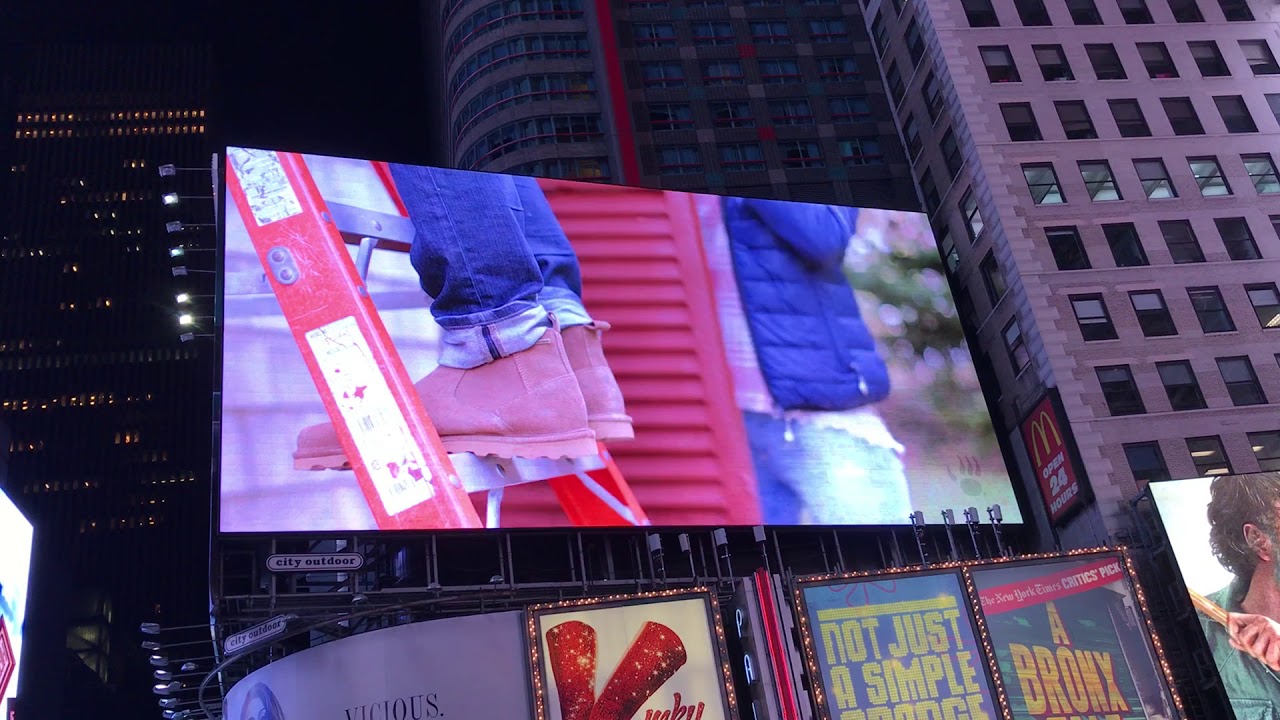 Time Square Fall 2017 TV Commercial - YouTube