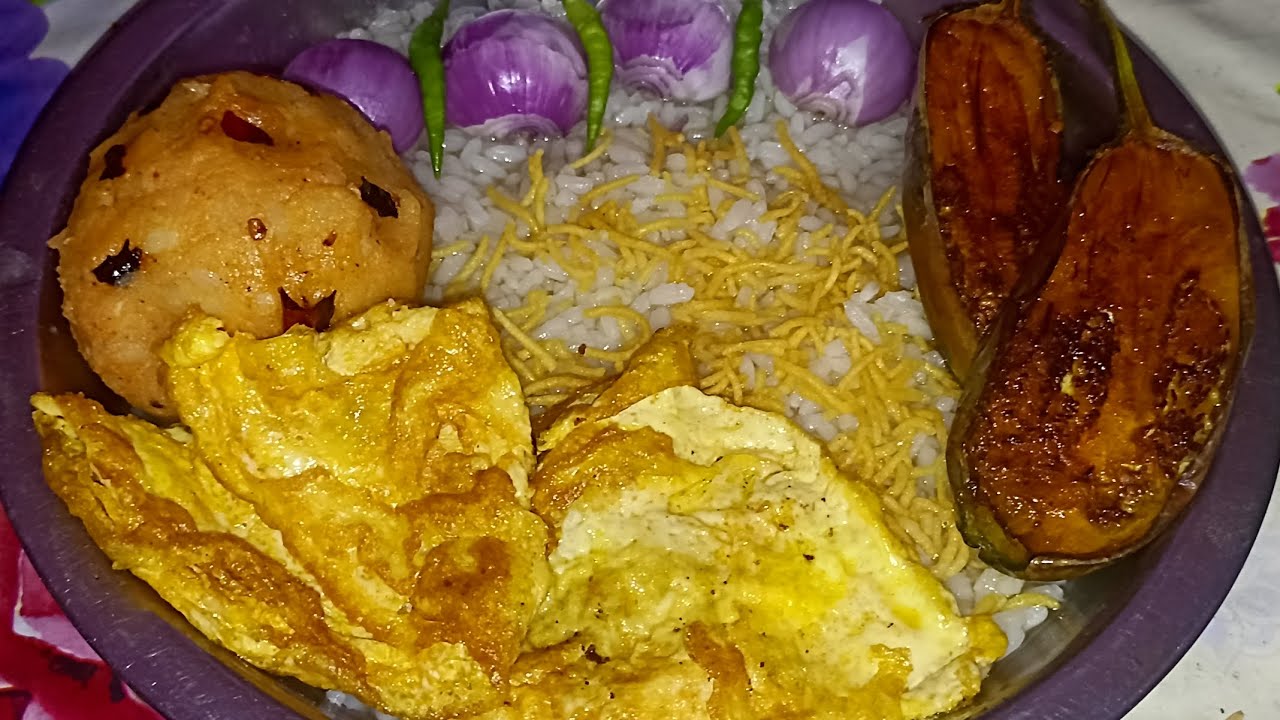 TODAY'S SIMPLE EATING SHOW:PANTA VAAT(PAKHALA VAAT) WITH ALU BHARTA ...