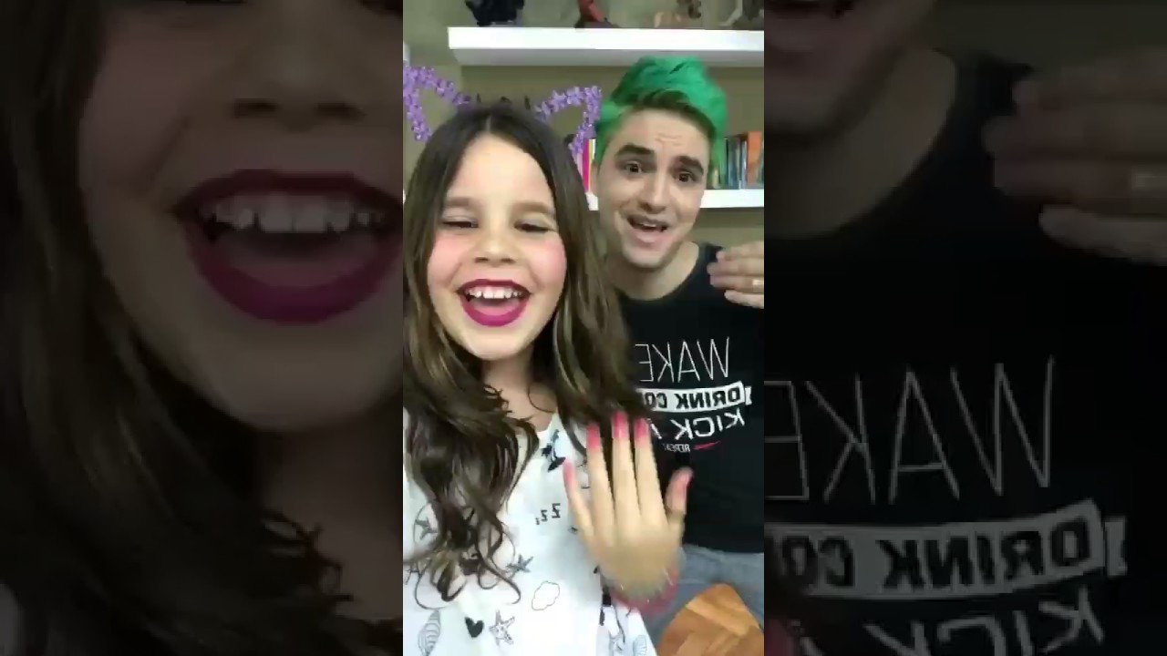 Felipe Neto agora está no musical. Ly - YouTube