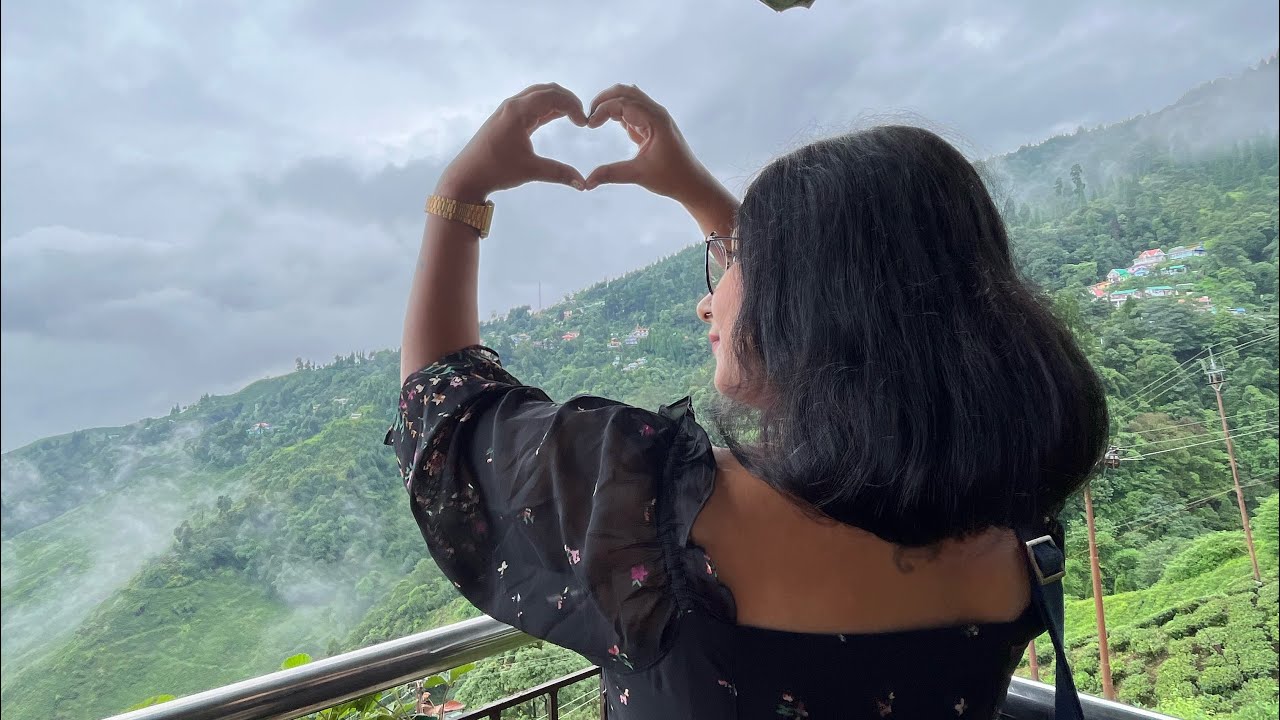 Third wheeling on a DATE be like…. I was the third wheel by the way. - YouTube