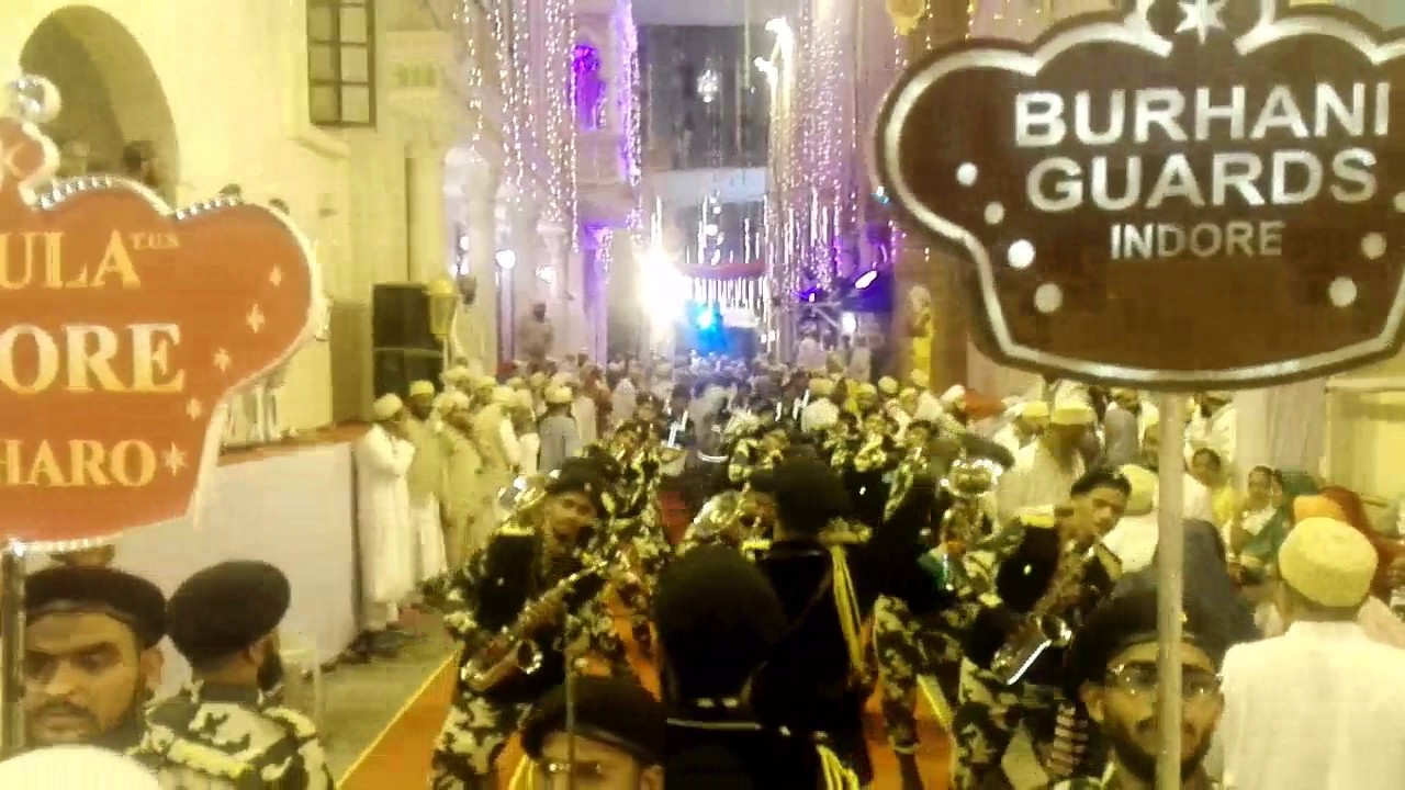 Burhani guards indore div 5 #1 - YouTube