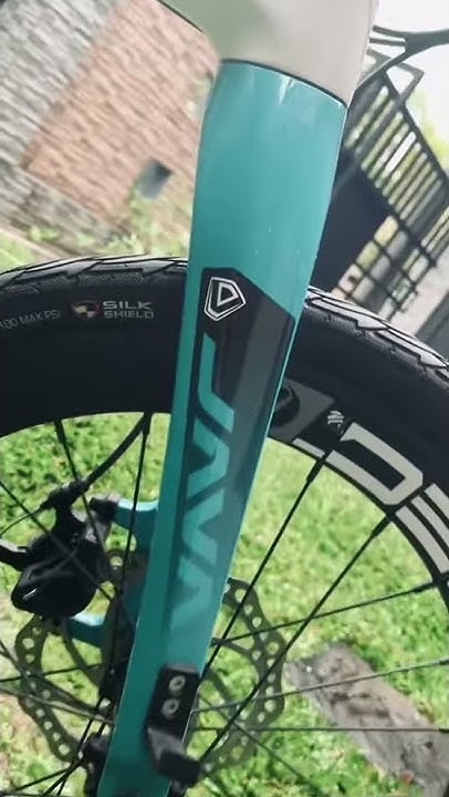 Folding Bike | JAVA NEO CARBON - YouTube