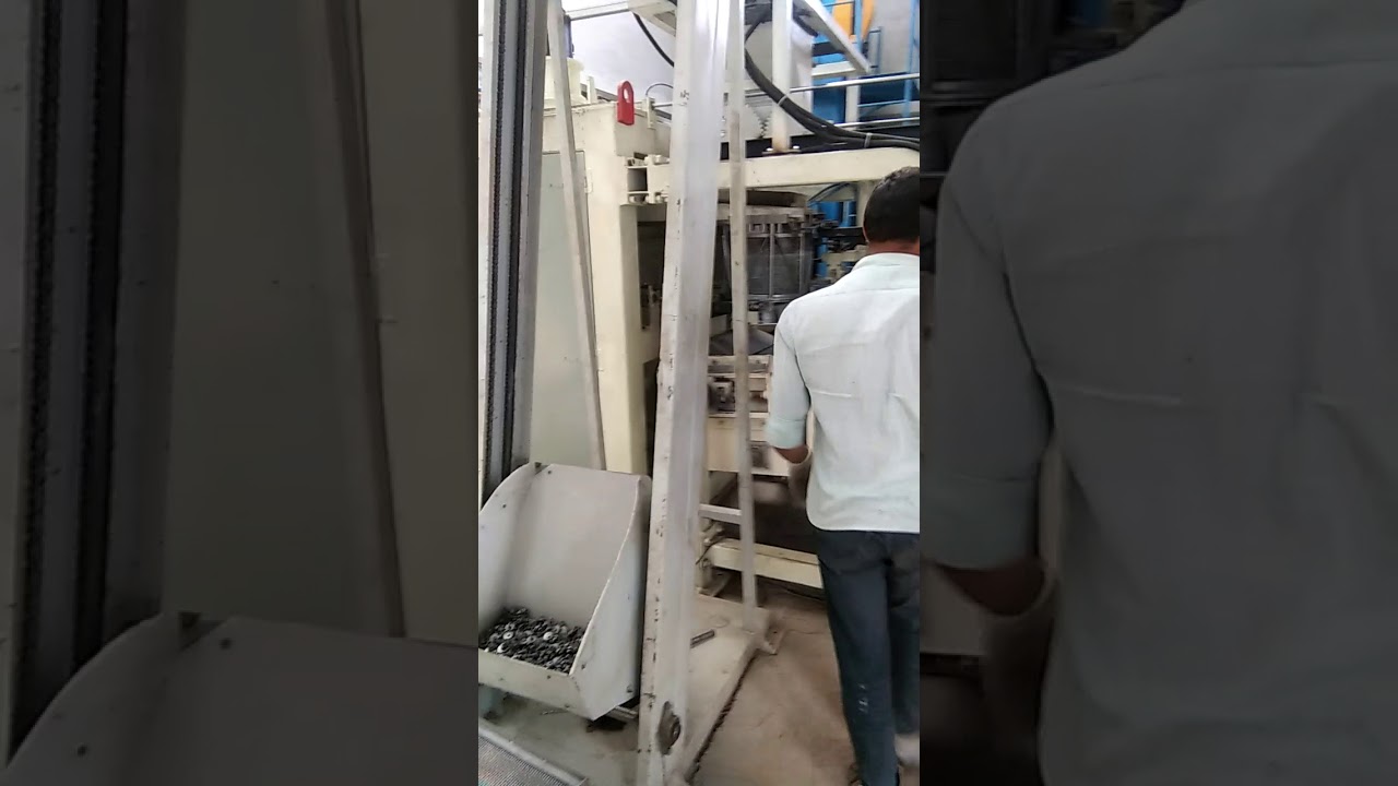 Single bucket elevators - YouTube