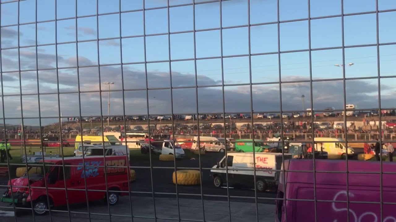 Hrp Lochgelly van bangers race 19/9/17 - YouTube