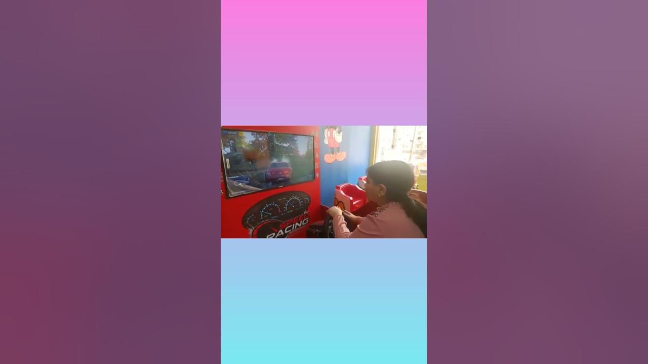 تعالوا شوفوا اللعبه دى حلوه اوى وشوفوا جنى لعبتها ازاى😂😂فيديوهات مضحكه