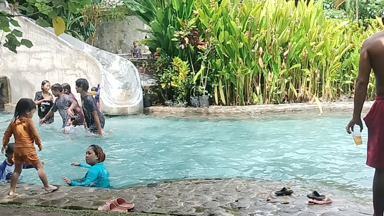 EZ Dance Instructor is going live! family Doringo @modesta resort - YouTube