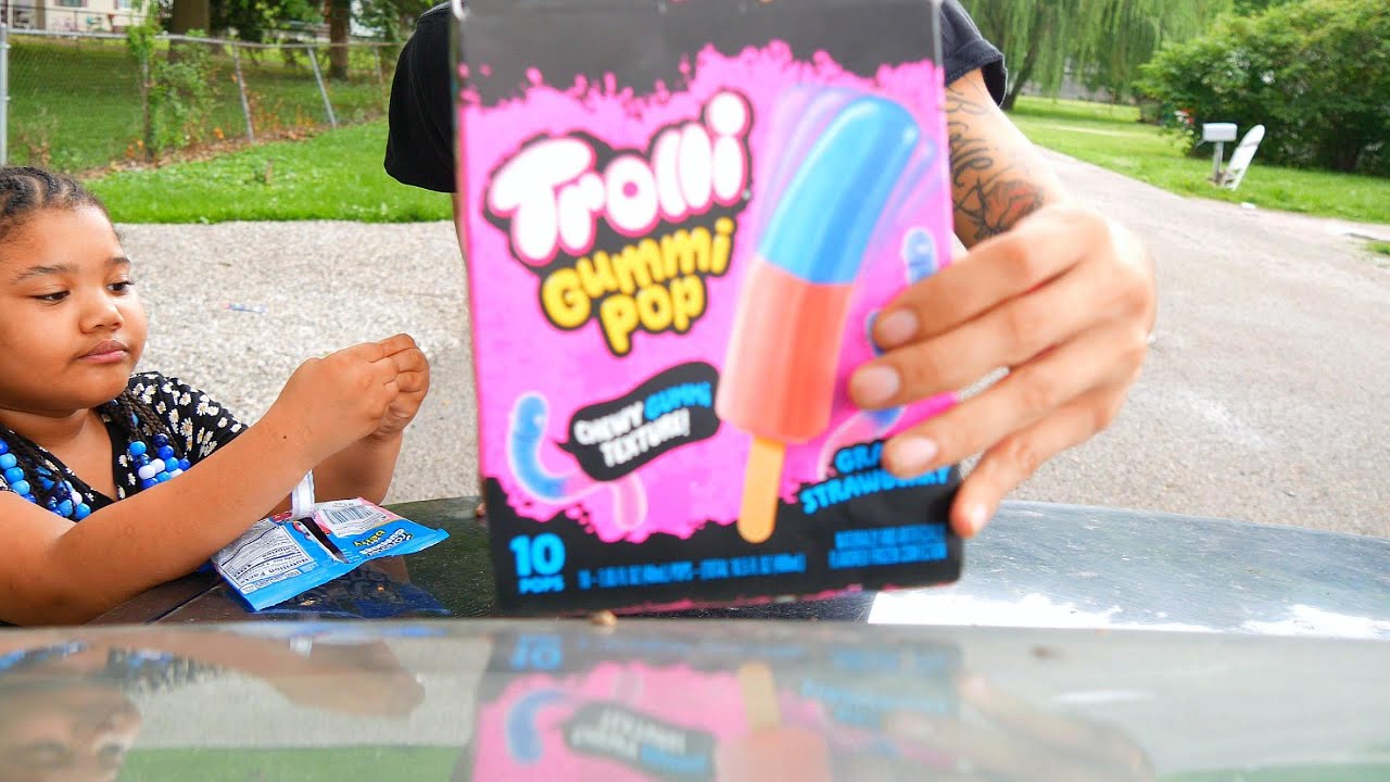 DuwOp does Trolli Gummy Ice Pops Review with Layla - YouTube