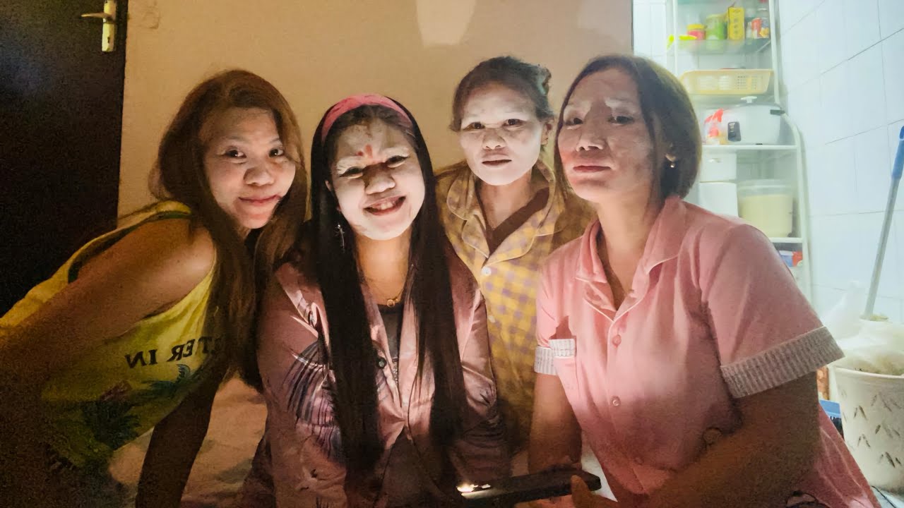 Playing Cards + Powder Challenge - YouTube