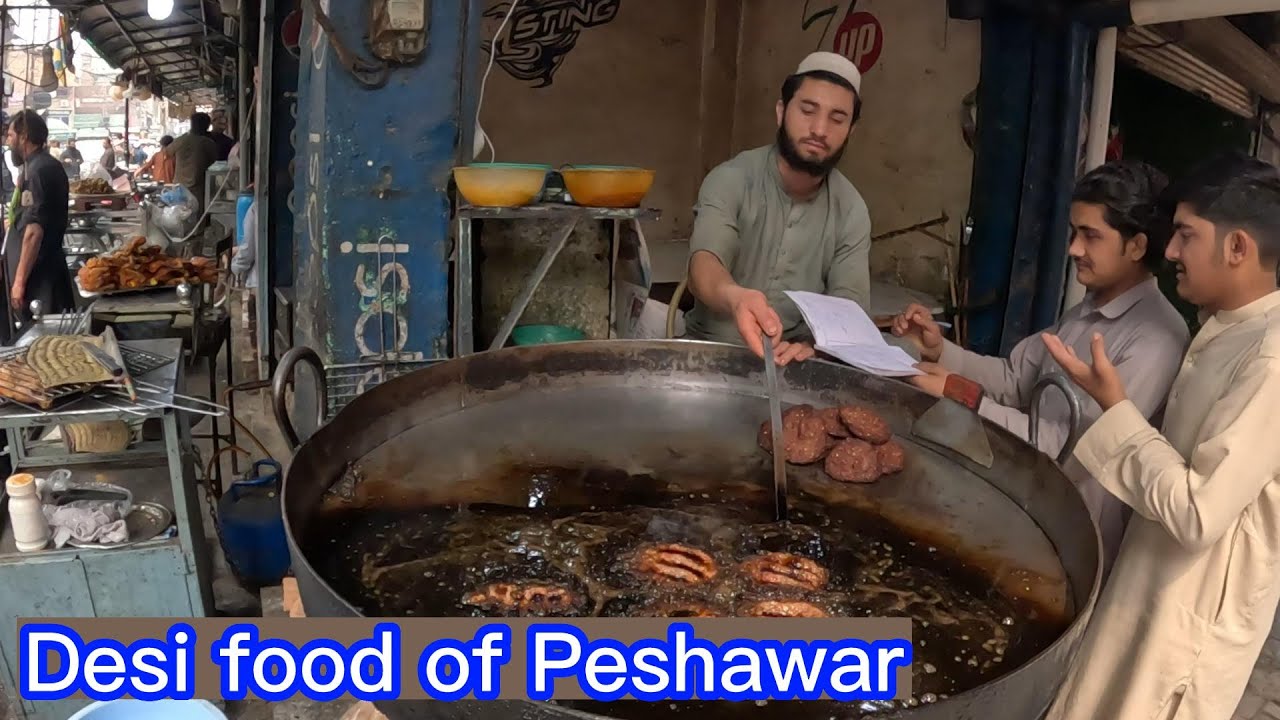 Desi food of Peshawar | Saddar Peshawar street food|Foody Liv - YouTube