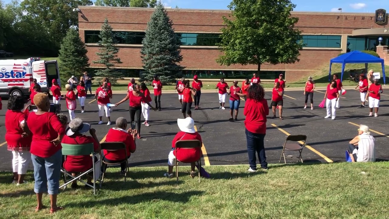 Line Dance I Want Performance - YouTube