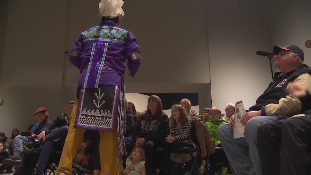 Eclipse through the eyes of Native Americans - YouTube