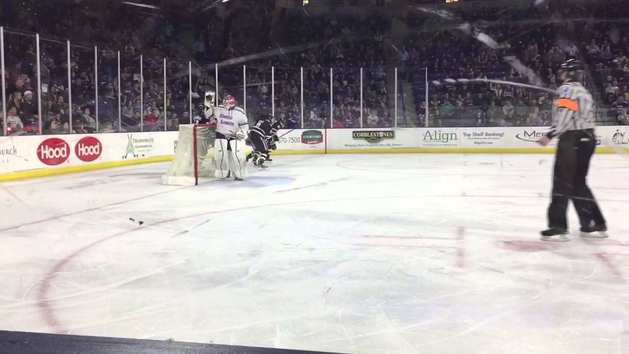 Shane Eiserman 1st Goal '15-'16 Season - YouTube