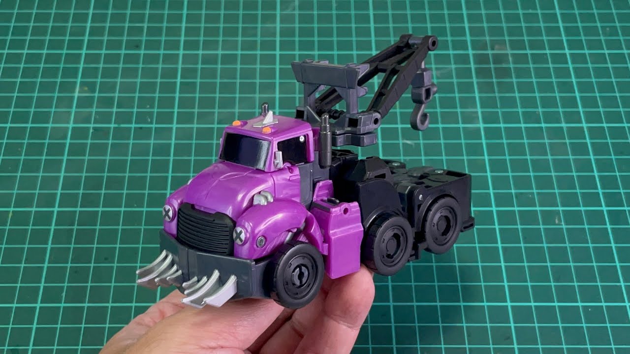 Transformers EarthSpark ESD-15 Deluxe Class Aftermath (Tow Truck mode ...