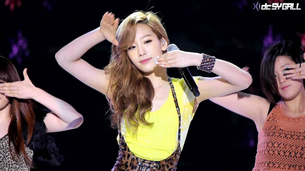 120510 여수 열린음악회 - 소녀시대 태티서 (Girls' Generation TTS) 태연 Twinkle [DC SY ...