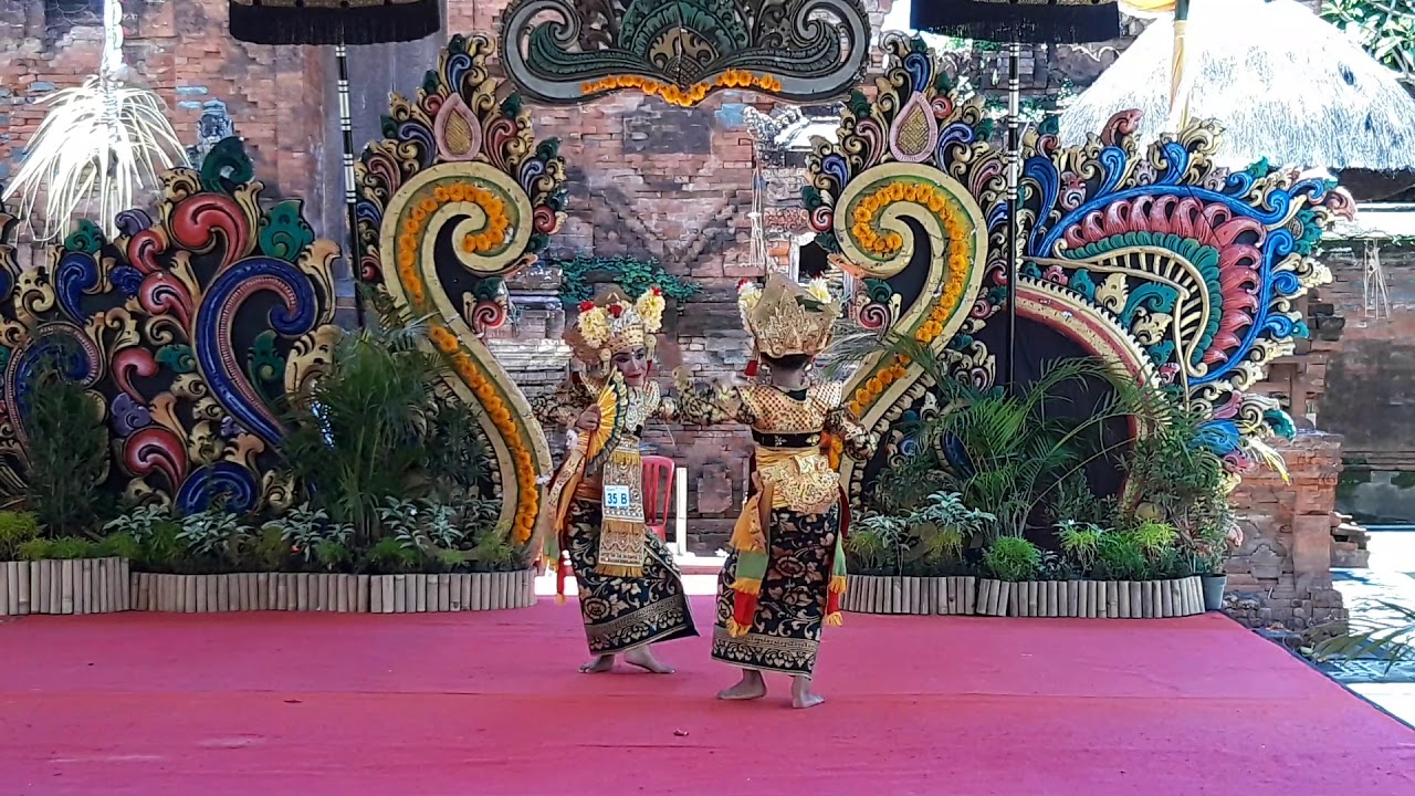 Tari legong lasem lengkap prabu dan langke - YouTube
