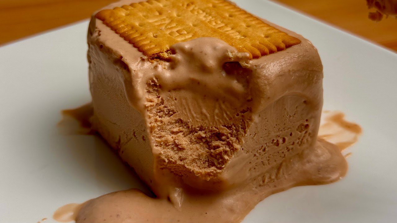 quick ice cream with only 4 ingredients - YouTube