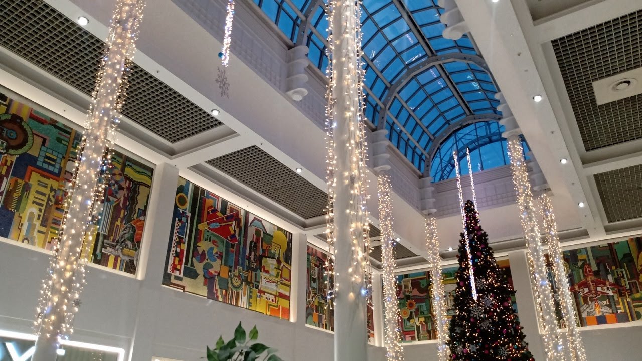 Kingfisher Shopping Centre - Redditch England (Christmas 2021) - YouTube