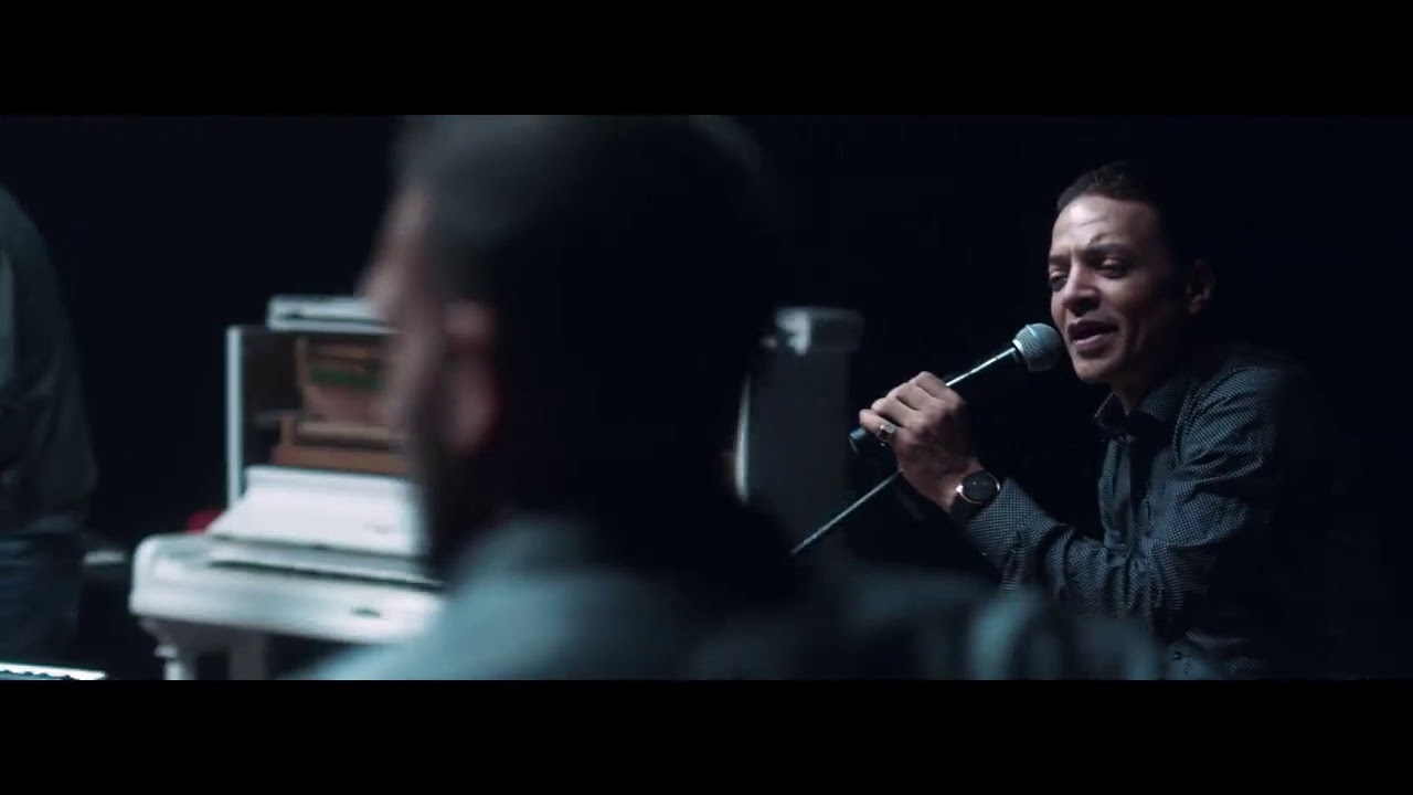 Cairokee feat Tarek El Sheikh Fix كايروكي كيف - YouTube