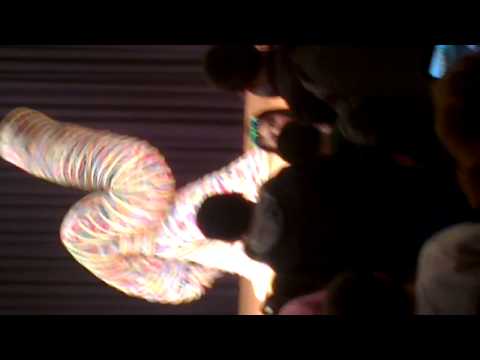 Sirkde bilinmeyen yaratık acaba yaratıkmı