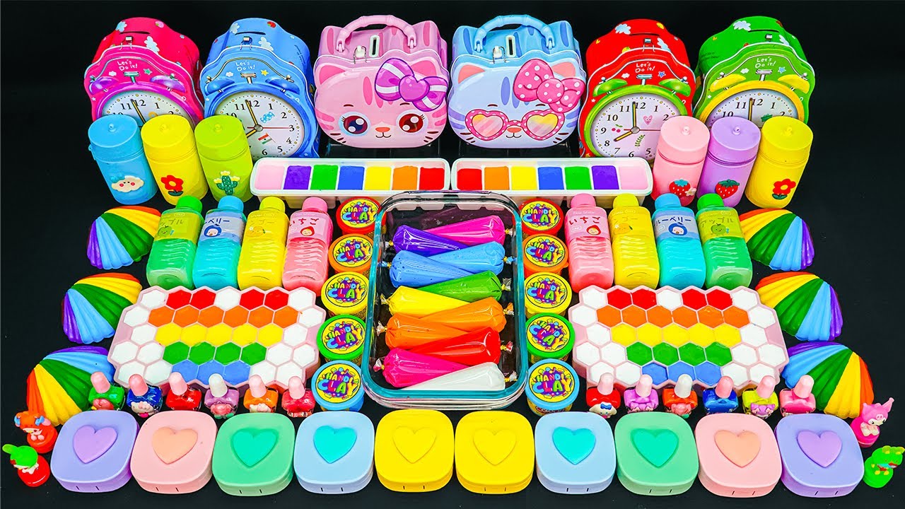 Adorable Sanrio Hello Kitty Slime🌈 Mixing Makeup Eyeshadow Into Slime ...