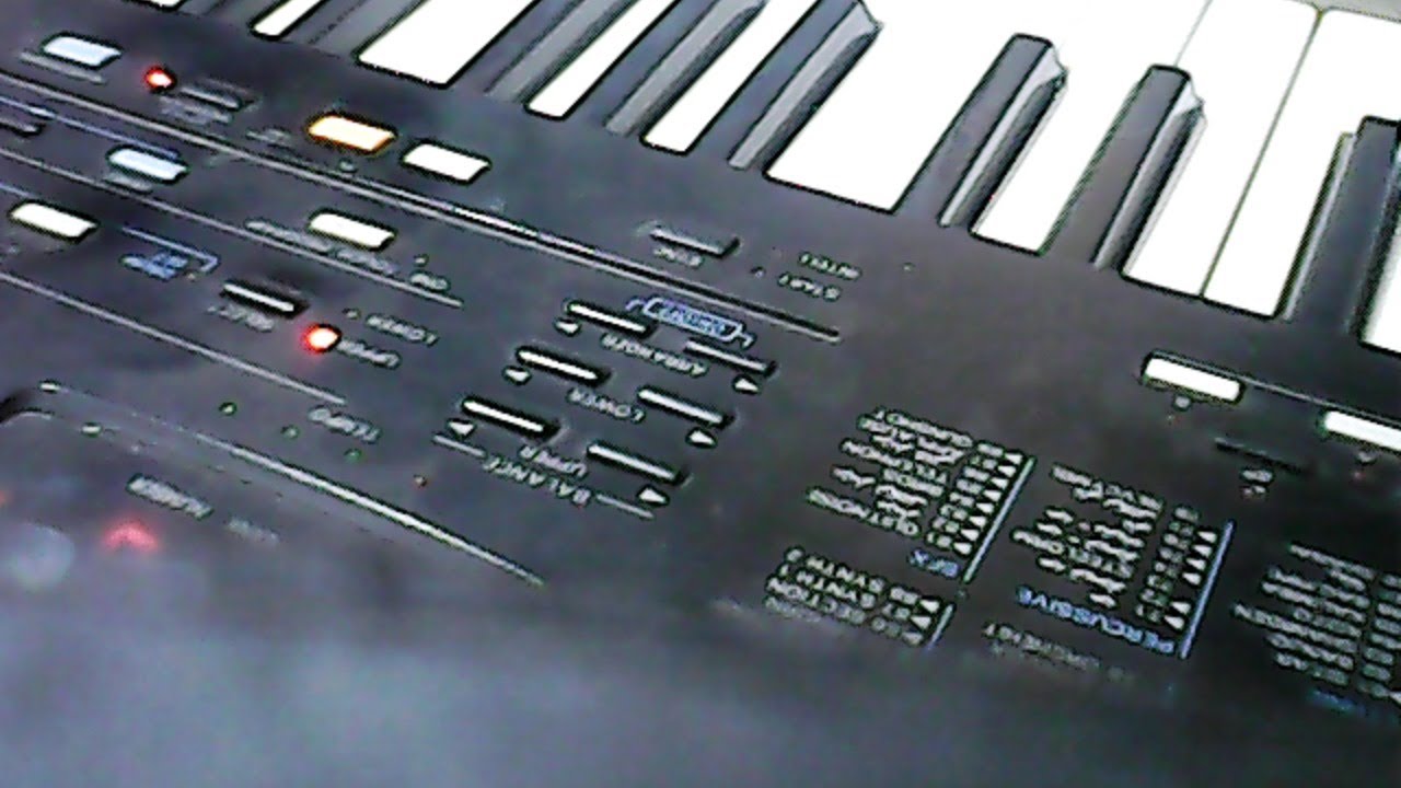 instrument ROLAND E40 - YouTube