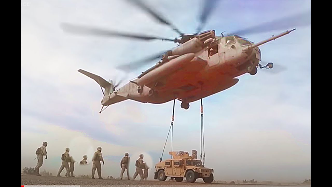 直升机运送重型卡车/Loading Massive Payloads into US Helicopter |HD|2021/4K - YouTube