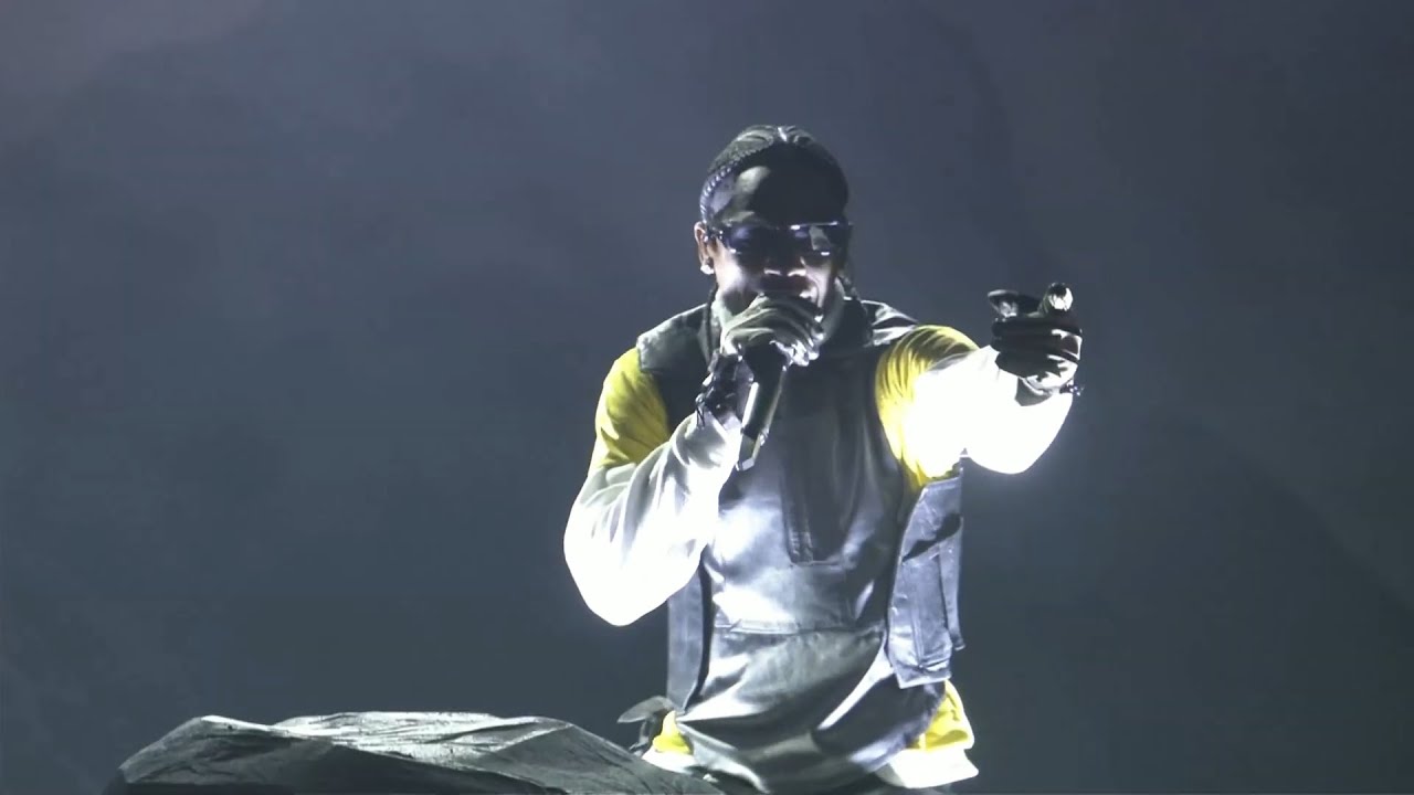Travis Scott Live at The Town Brazil | CHAMPAIN & VACAY and DUMBO - YouTube