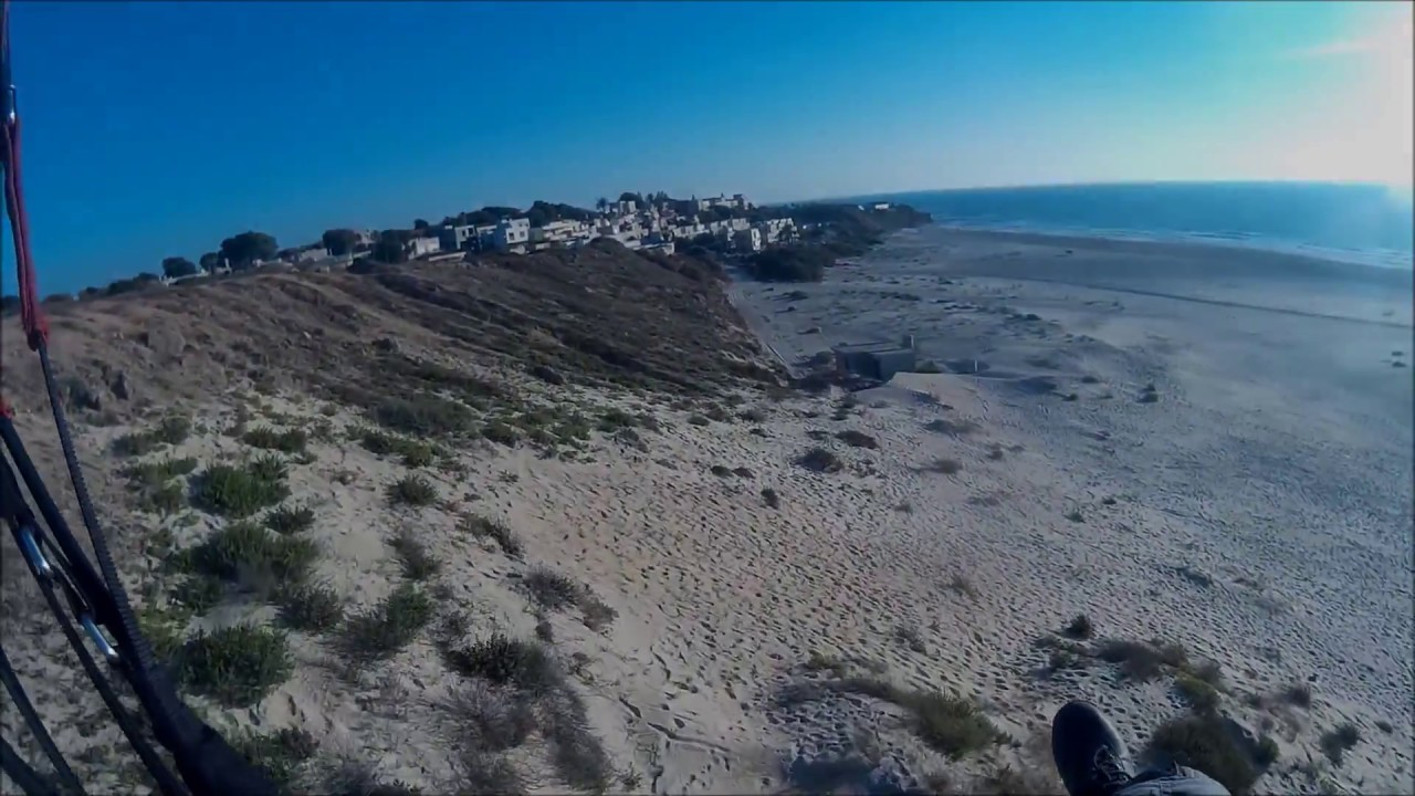 Teach yourself how to fly - Paragliding (3) Ridge soaring - YouTube