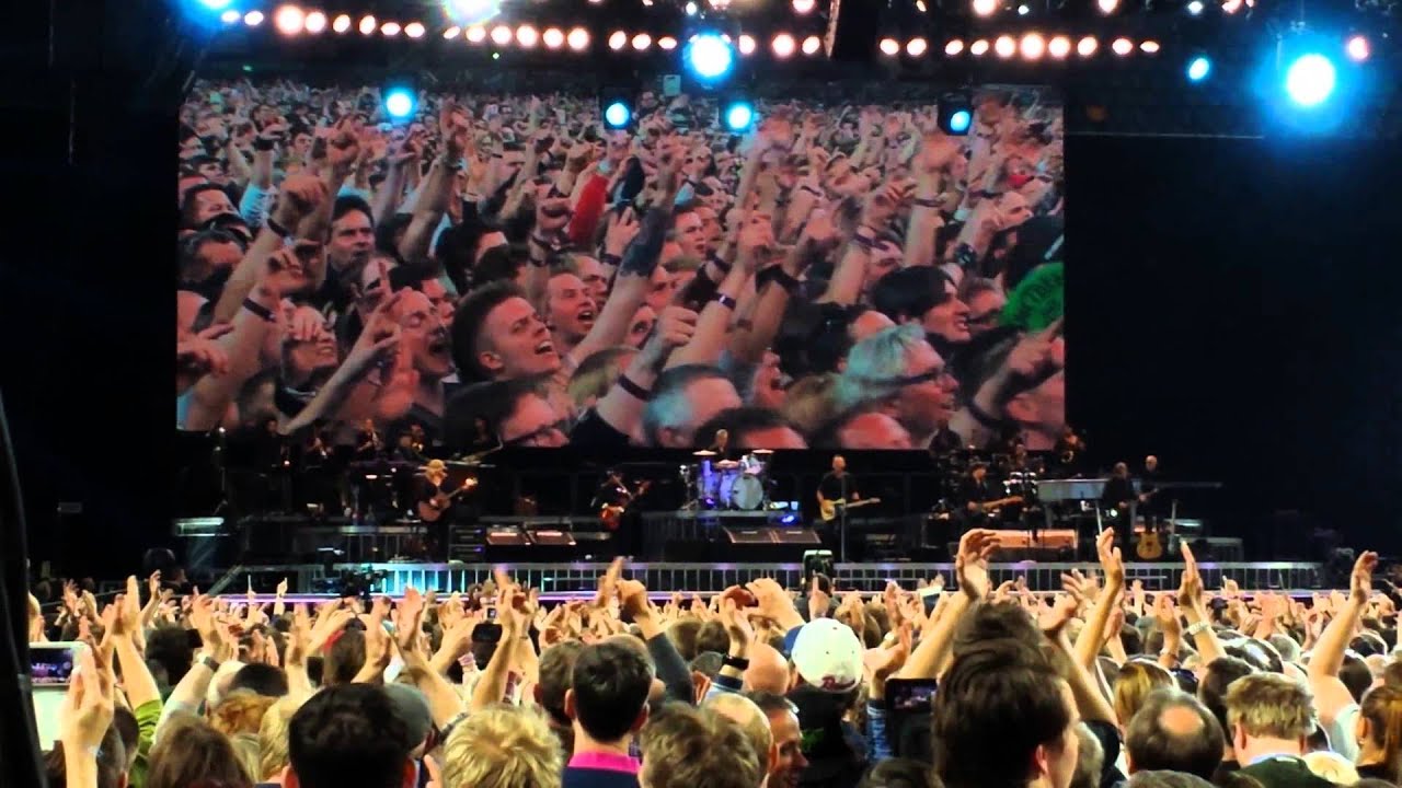 Bruce Springsteen - Born to run, Live at Friends Arena, Stockholm May ...