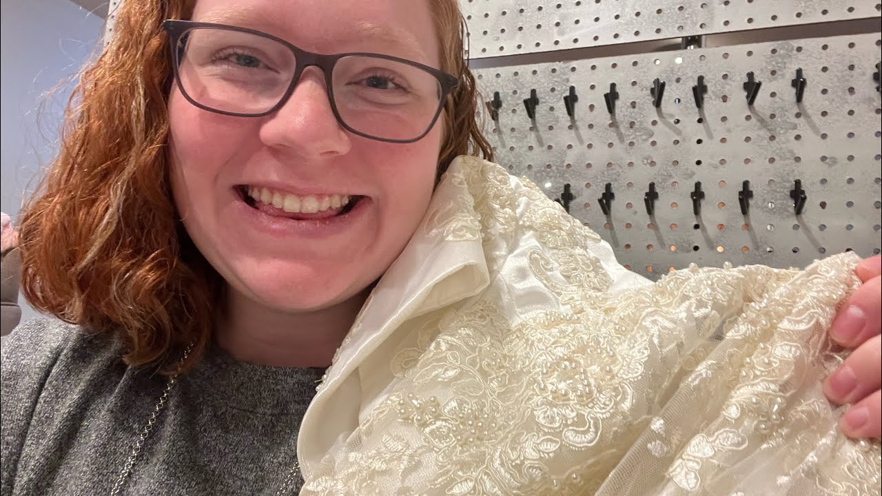 ASMR: Wedding Dress Alterations RP, fabric sounds, writing sounds 👗 ...