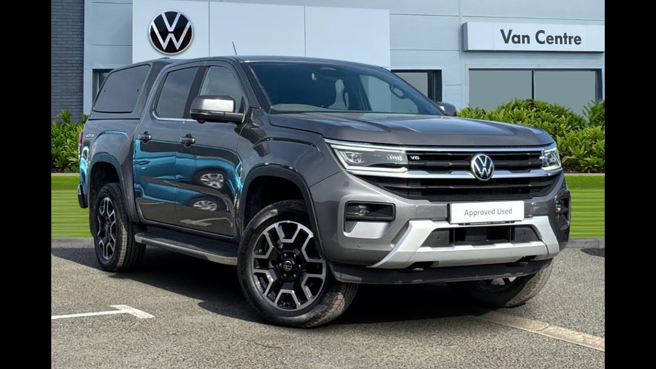 Approved Used Volkswagen Amarok 3.0TDI V6 240PS Style 4MOTION in Dark ...