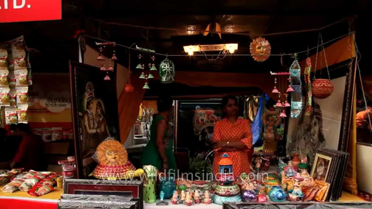 Dilli Haat - the most prominent craft markets in Delhi - YouTube
