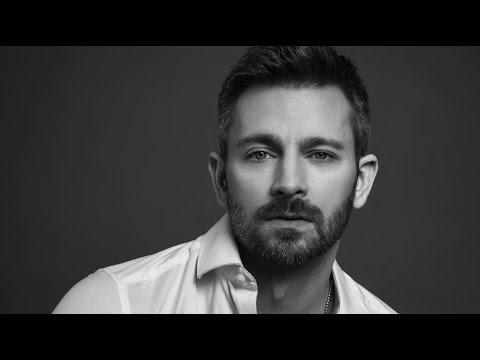 Instinct Interview with Actor Derek Yates - YouTube