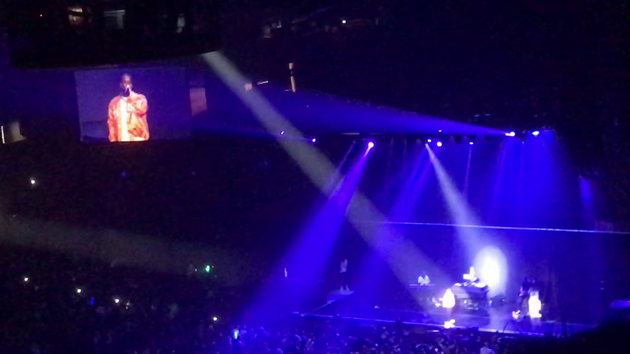 Tory Lanez Indigo Concert Tour at Oracle Arena in Oakland, CA on ...