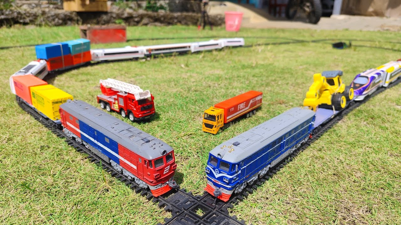 Mencari Dan Merakit Mainan Kereta Api Diesel Gerbong Panjang Mainan ...
