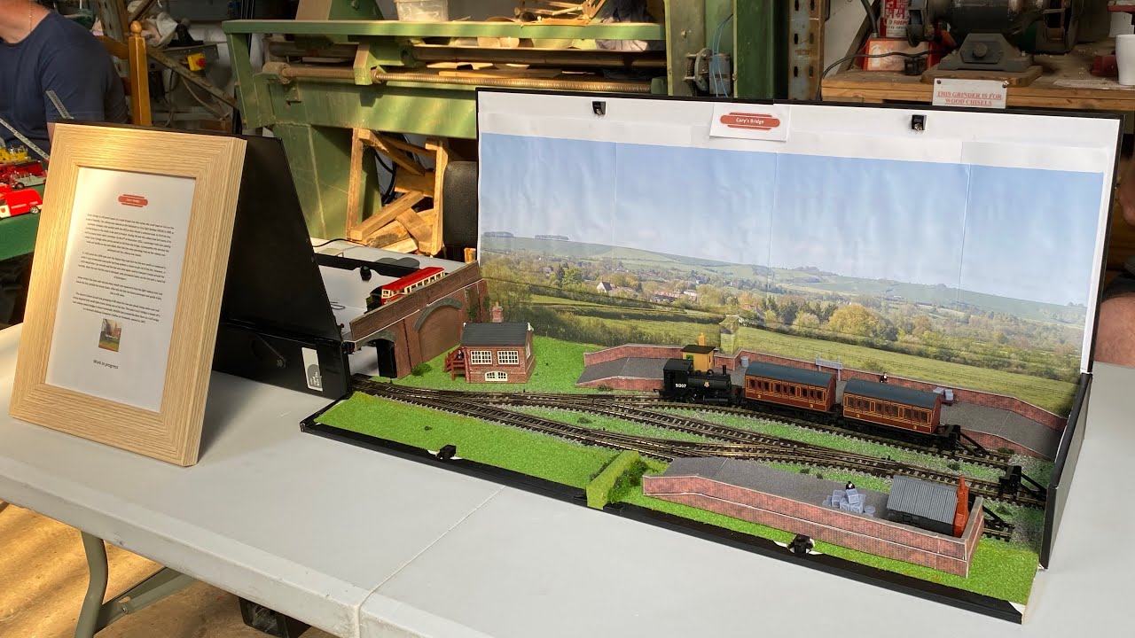 Mid Suffolk light railway Model Mania Event - YouTube