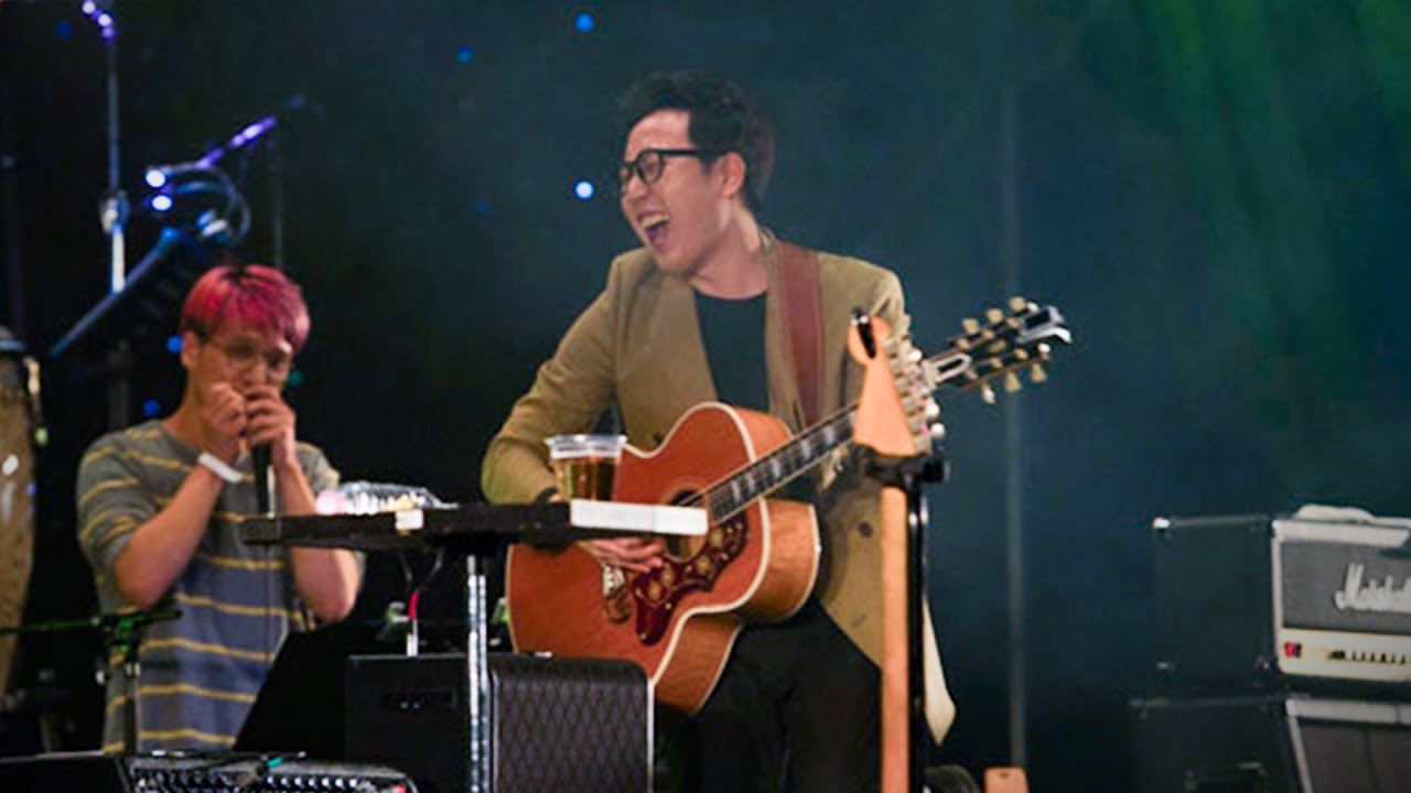 장범준 (Jang Beom June) - 벚꽃 엔딩ㅣ𝗚𝗿𝗮𝗻𝗱 𝗠𝗶𝗻𝘁 𝗙𝗲𝘀𝘁𝗶𝘃𝗮𝗹 𝟮𝟬𝟭𝟱 - YouTube