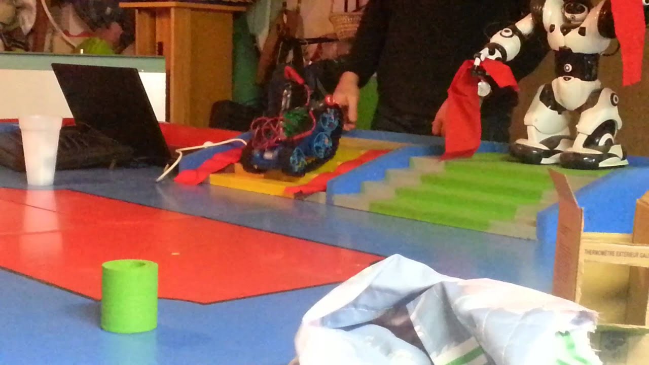 Wheelsteam - PR2015 Montée des marches 2eme proto - YouTube