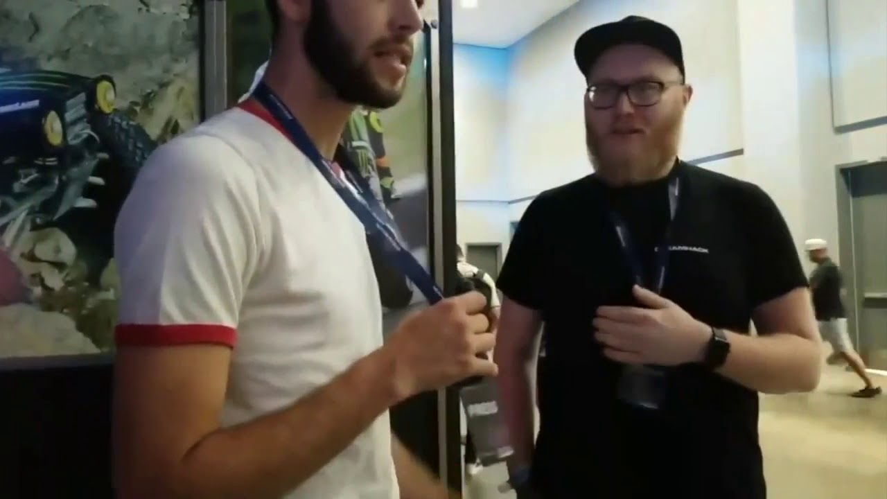 Hampton Brandon KICKED OUT of DreamHack - YouTube