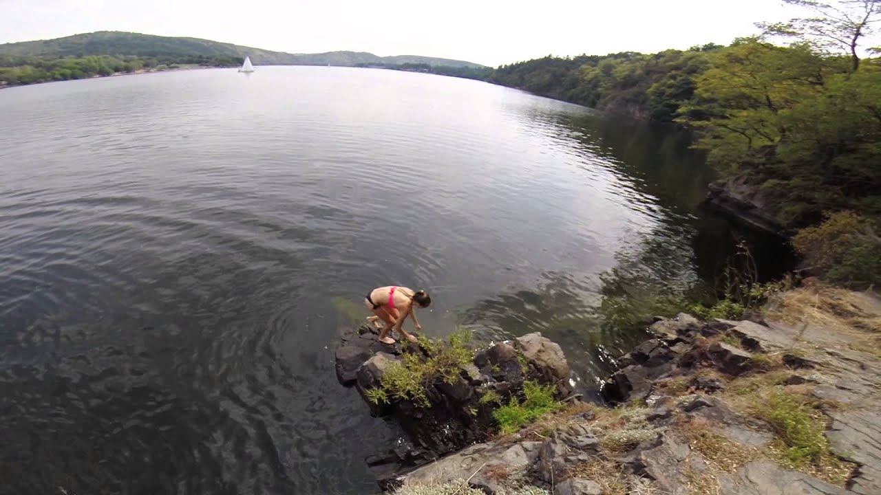 SC koupání Slapy - YouTube