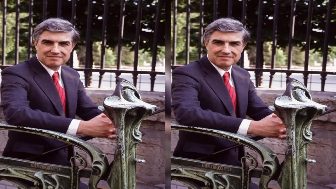 Pentagon Papers Reporter And Vietnam War Author Neil Sheehan Dies - YouTube