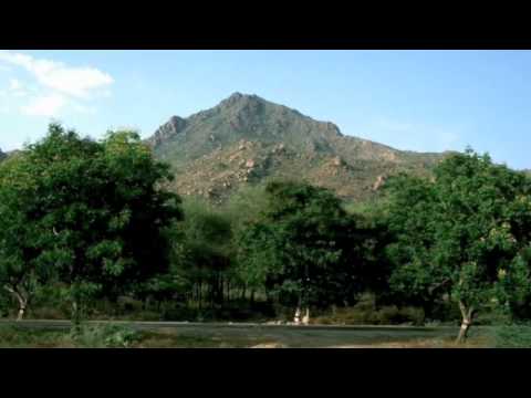 ramalinga swamigal vallalar bhajan 5 - YouTube