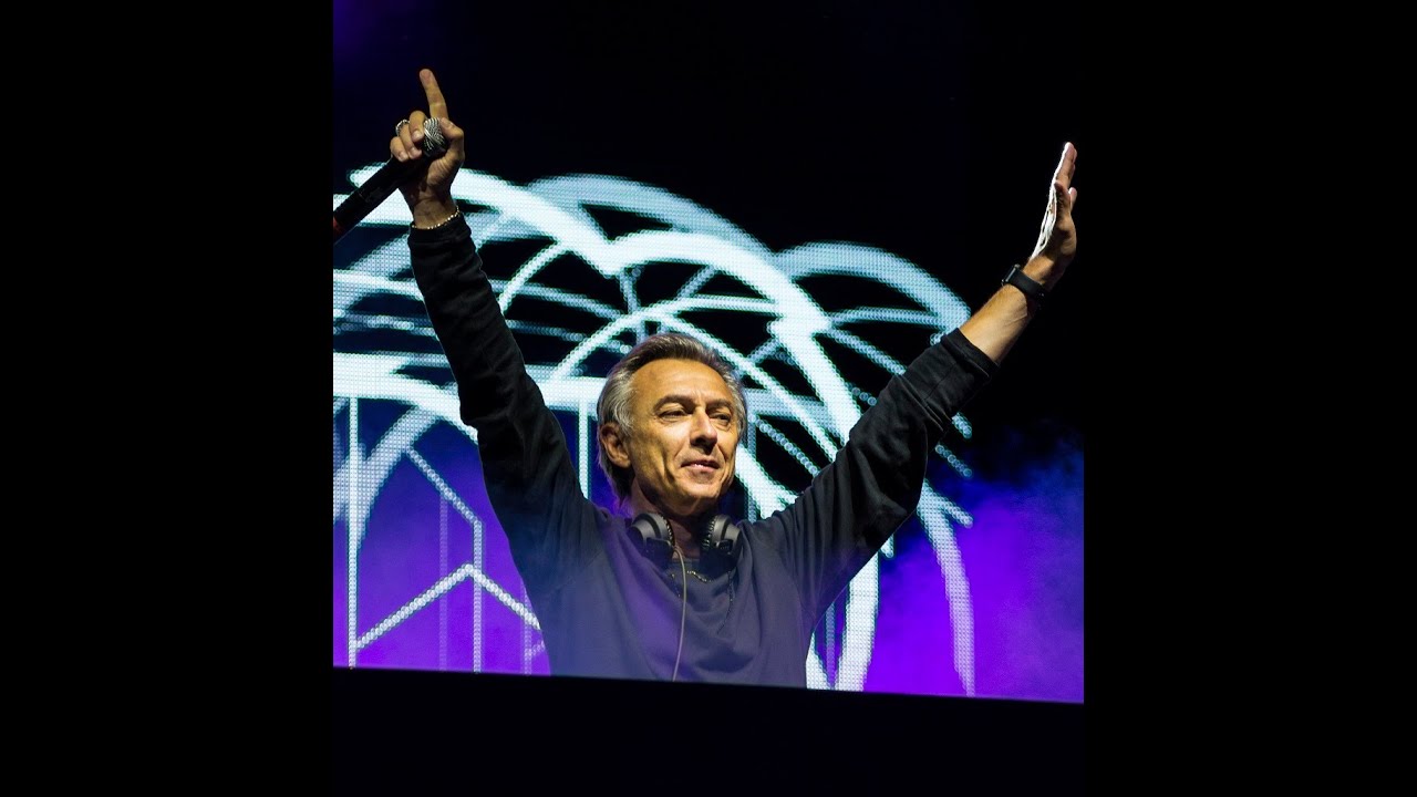 Deejay time Reunion - Civitanova Marche 11/08/2016 - YouTube