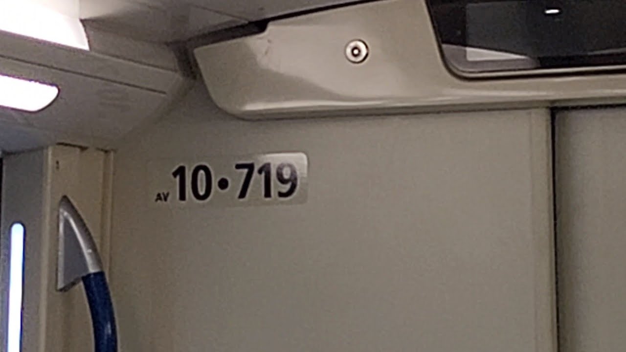 AZUR metro train Set 71 ride on the Orange Line of the Montreal Metro 🟠 ...