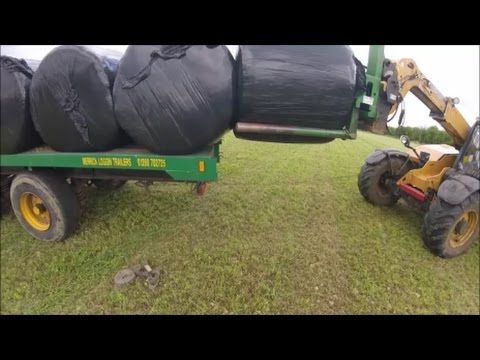 Lucerne Bale Cart, John Deere 6190R - YouTube