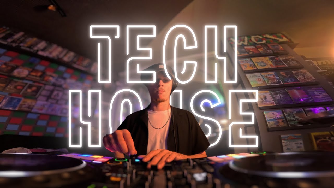 🔥INSANE TECH HOUSE DJ SET | KEVZ Live at @ Magnetoscope Paris - YouTube