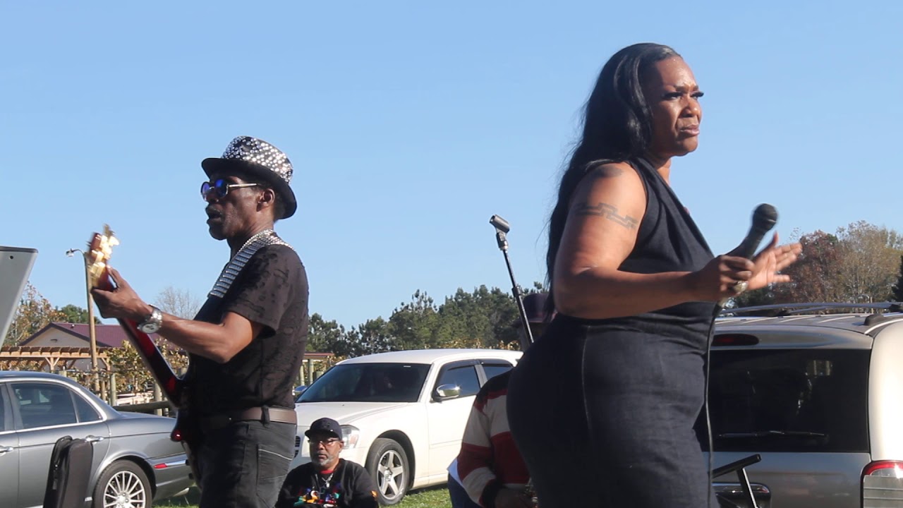 Aaron Mills of Cameo Live performance, Norlina NC, Nov 21 2020 - YouTube