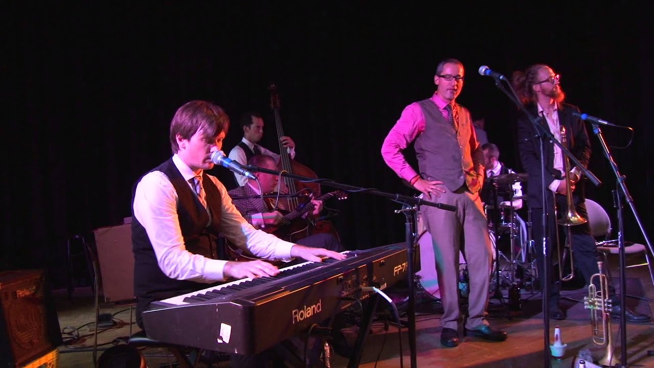 Shiny Stockings, Gordon Webster Band with Glenn Crytzer - YouTube